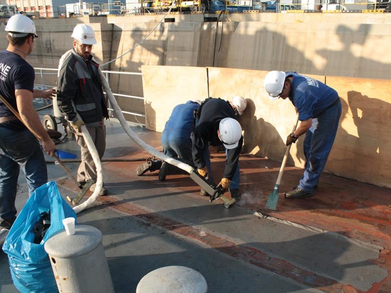 Coating Removal on Ships/Marine | RPR Technologies